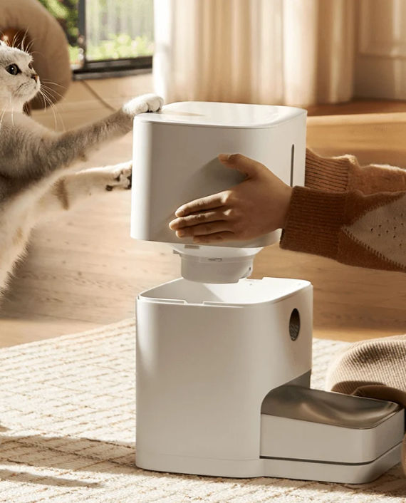 Buy Xiaomi Smart Pet Food Feeder 2 in Qatar - AlaneesQatar.Qa