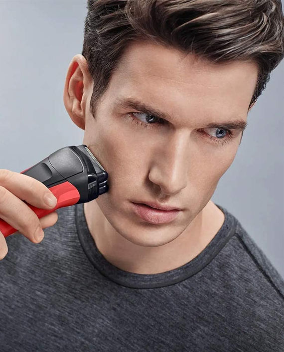 Buy Braun Shaver 300TS Red in Qatar - AlaneesQatar.Qa