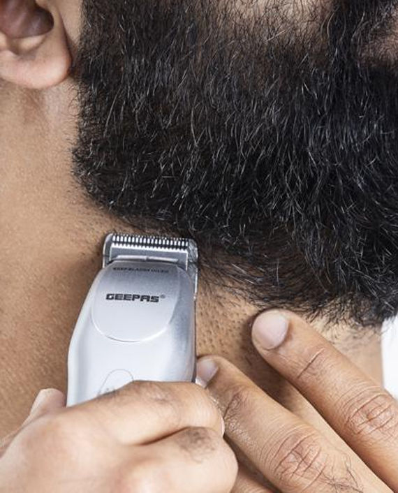 Buy Geepas GTR34N 3W Rechargeable Trimmer in Qatar - AlaneesQatar.Qa