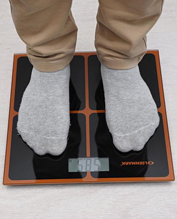 Buy Olsenmark OMBS2257 Digital Personal Scale in Qatar - AlaneesQatar.Qa