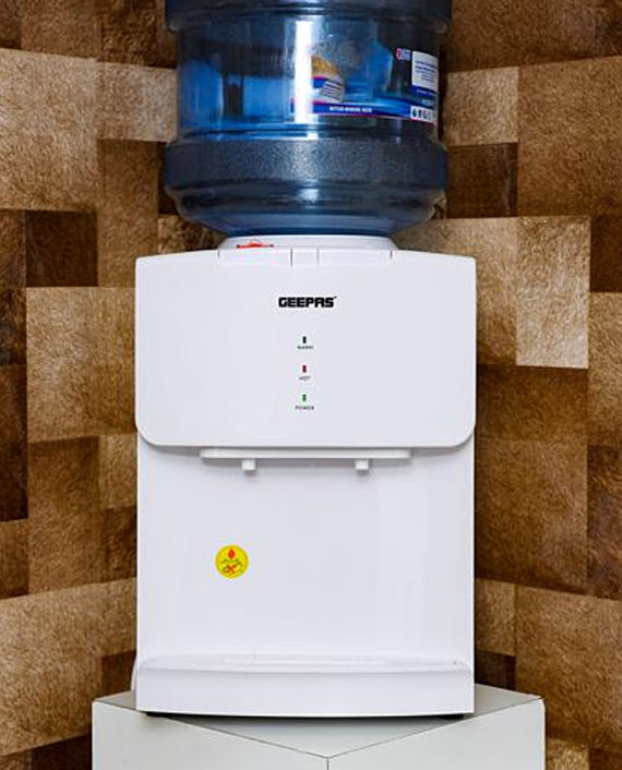Buy Geepas GWD17020 Hot & Cold Water Dispenser in Qatar - AlaneesQatar.Qa