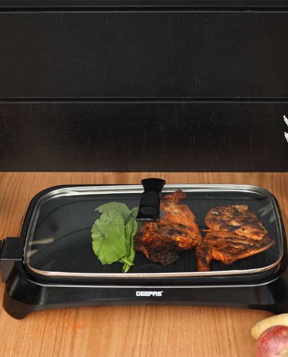 Buy Geepas GBG63040 1600W Smokeless Electric Barbeque Grill in Qatar ...