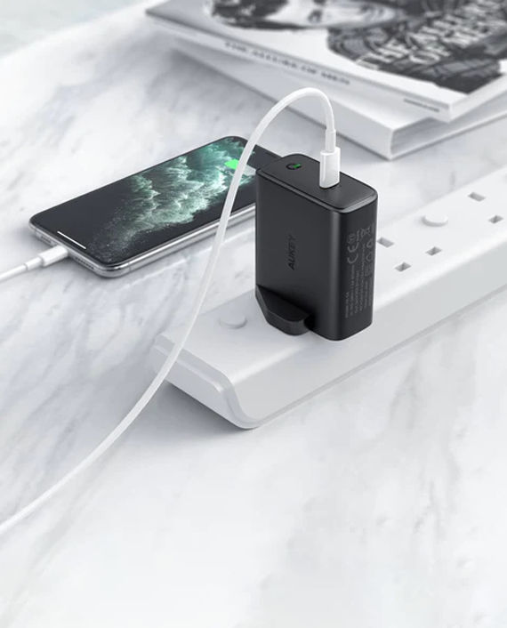 Buy Aukey PA-D4 Focus 60W USB C Power Delivery Charger with GaN Power Tech in Qatar ...