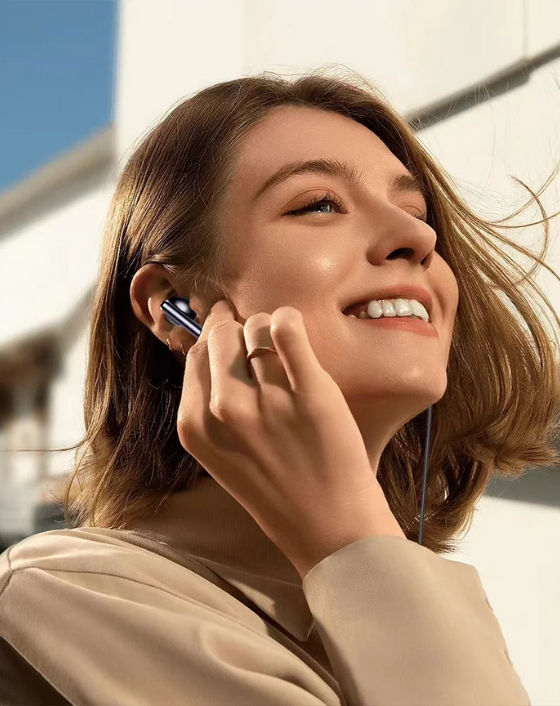 Buy PAWA Chords In-Ear Edition with Lightning Connector in Qatar ...